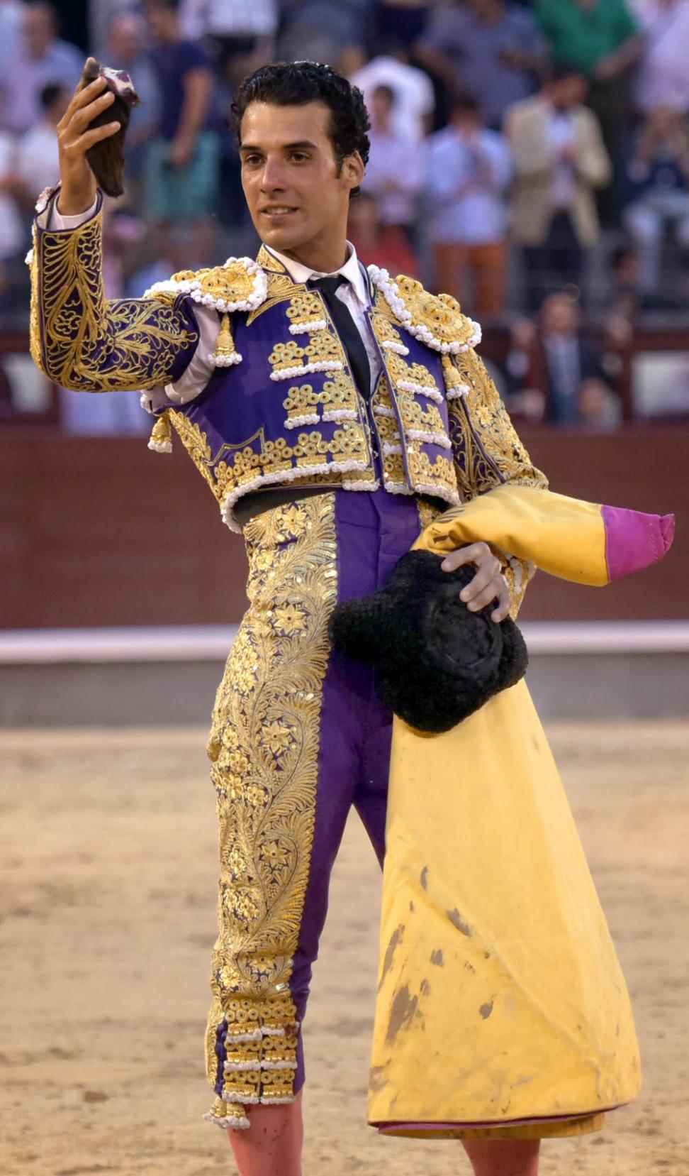 Morenito de Aranda — Sol-Y-Sombra